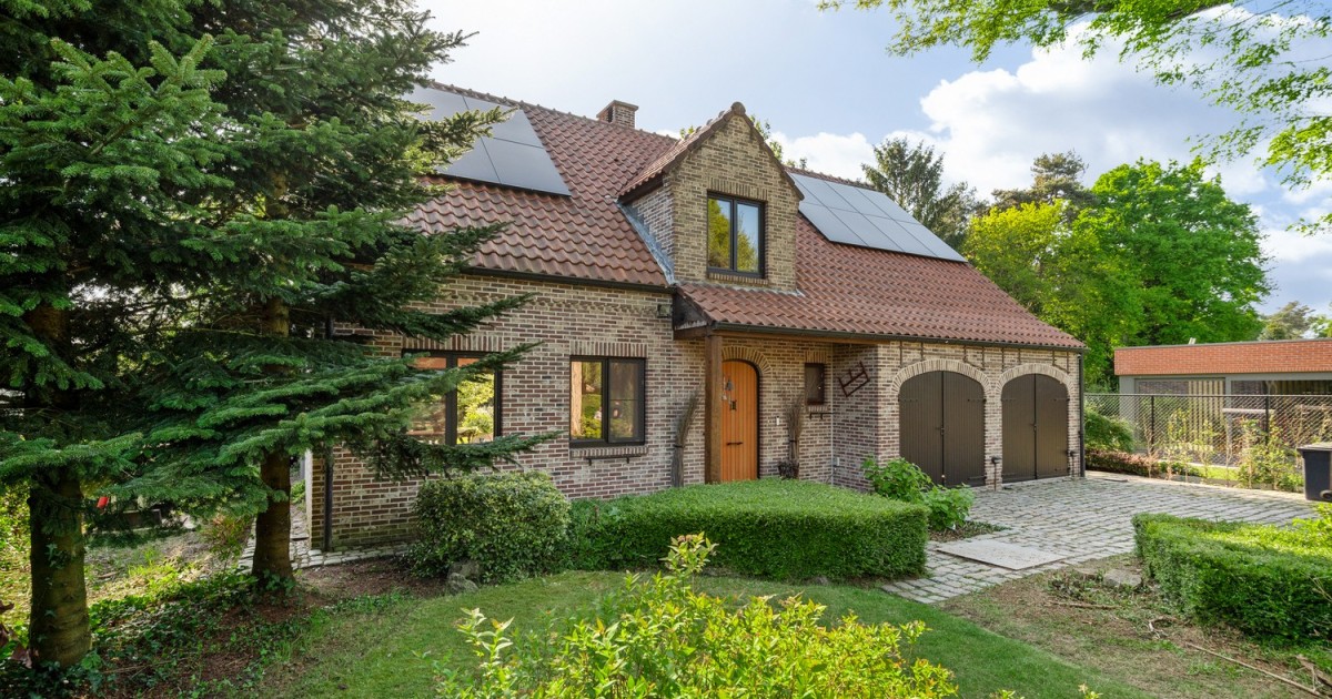 Landelijke energiezuinige villa te koop in een rustige buurt in Sint ...
